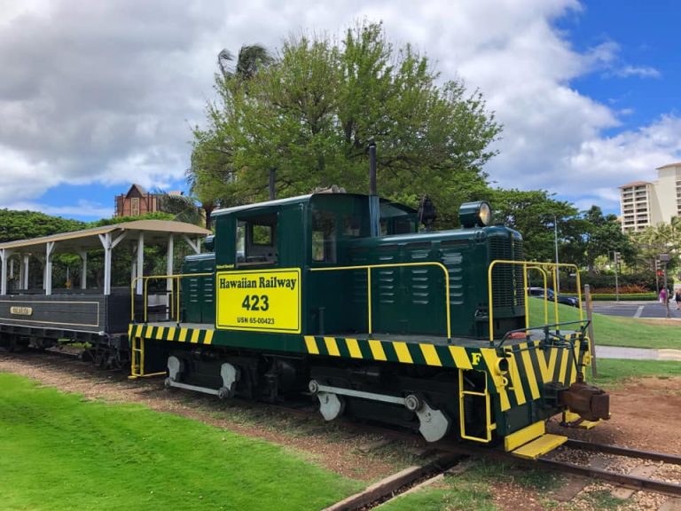 Ewa Train | Tour and Train Ride Oahu Hawaii