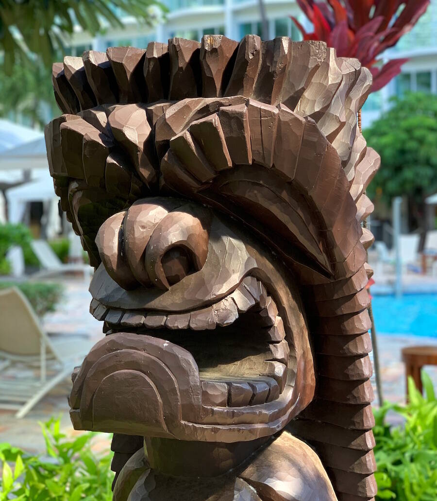 Most Hawaiian Hotel Oahu | 5 Authentic Places to Stay
